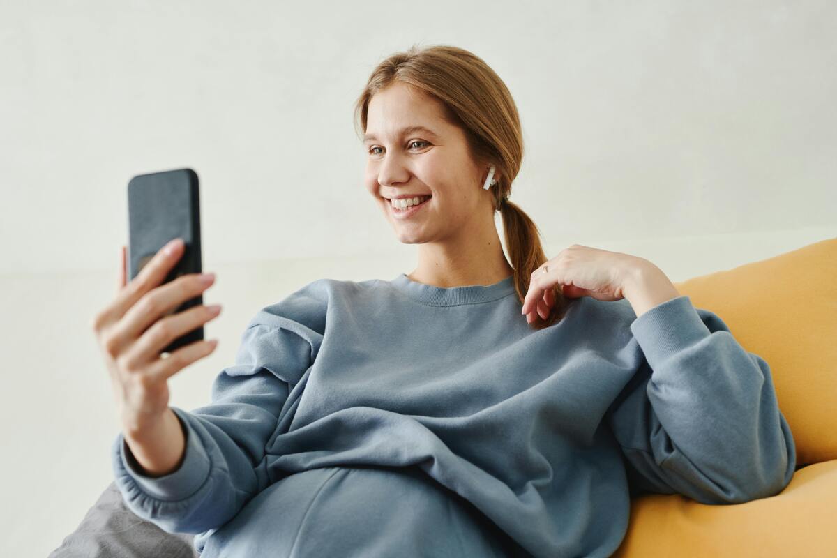 How Can I Get A Free Galaxy Note 20 Government Phone? - AirTalk ...