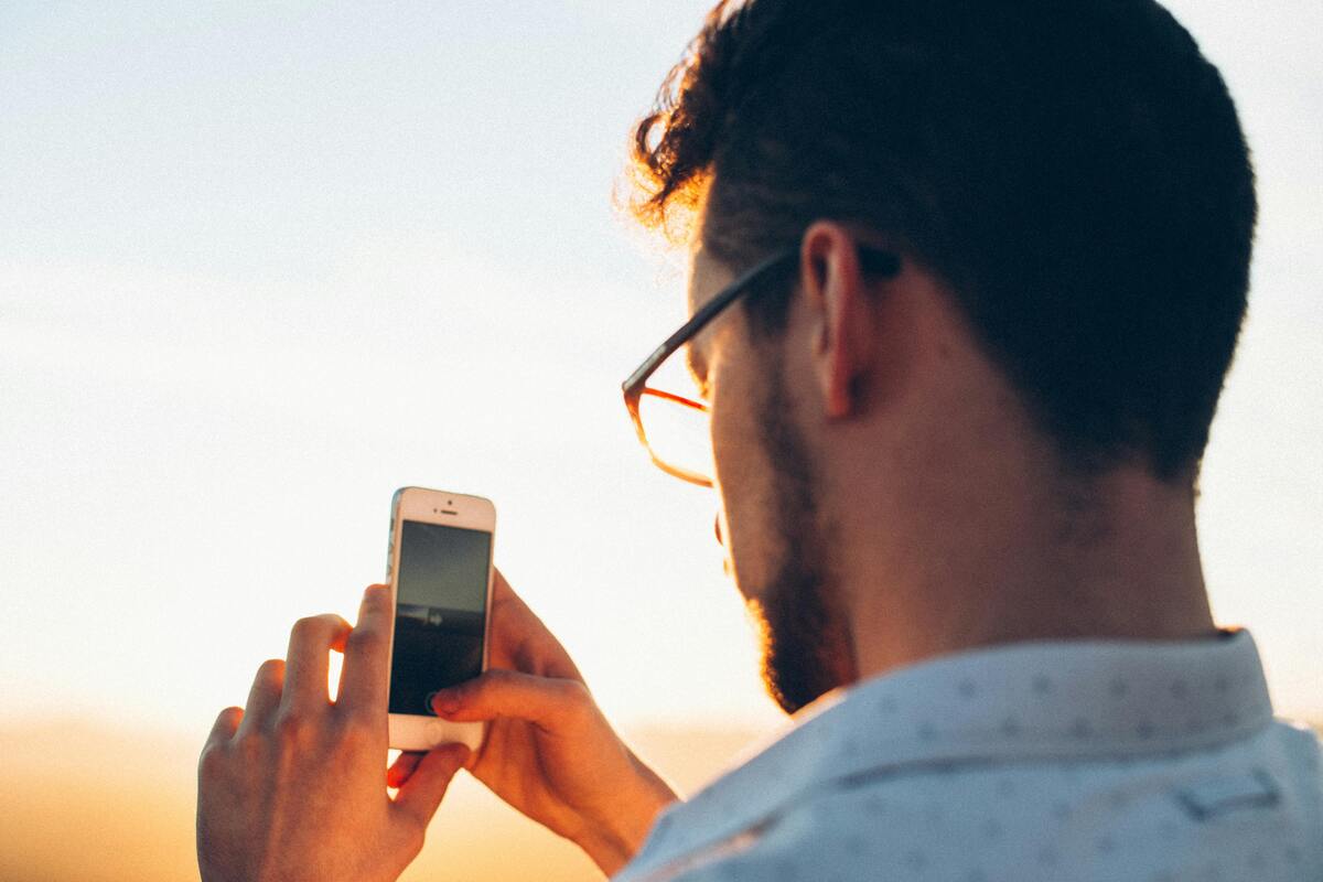Which Program Offers Free Government Phone Virginia iPhone? - AirTalk ...