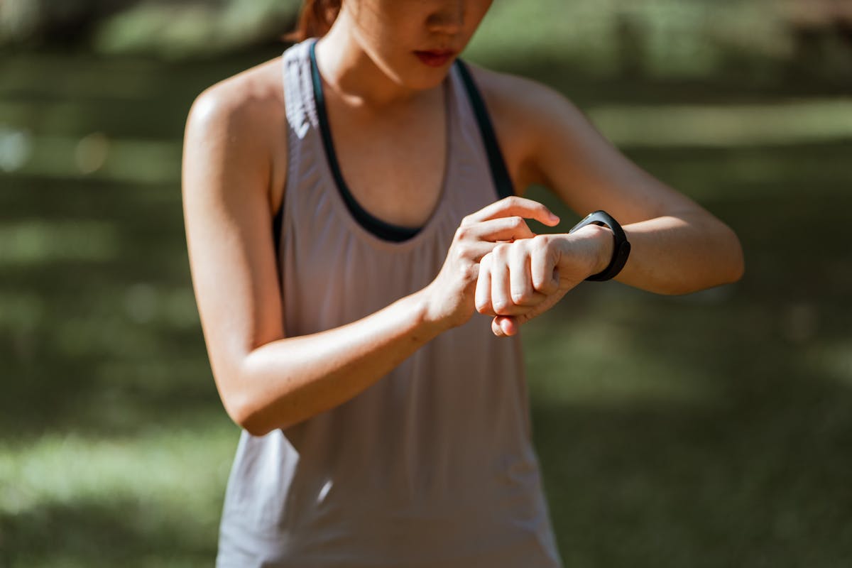 How To Get Smartwatch for Free (Best Ways) - AirTalk Wireless Blog