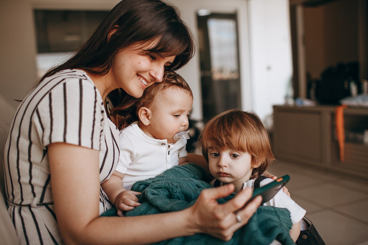 2025 Update: Is The Lifeline Program Ending? - AirTalk Wireless Blog