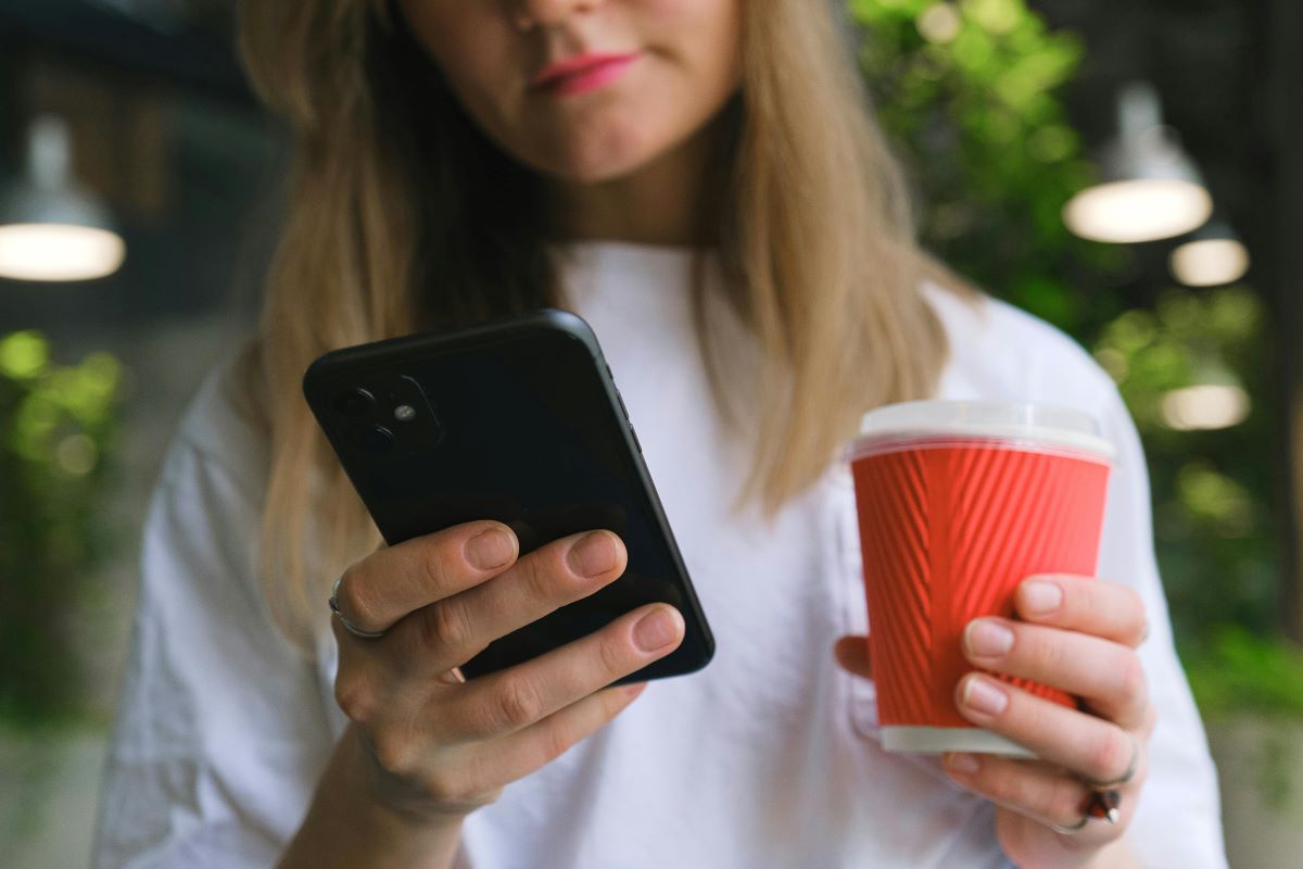 Free Government Phones KY iPhone: How to Apply and Top Choices ...