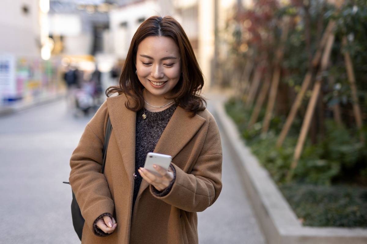 Free Phone and Tablet with Food Stamps Near Me in 2025