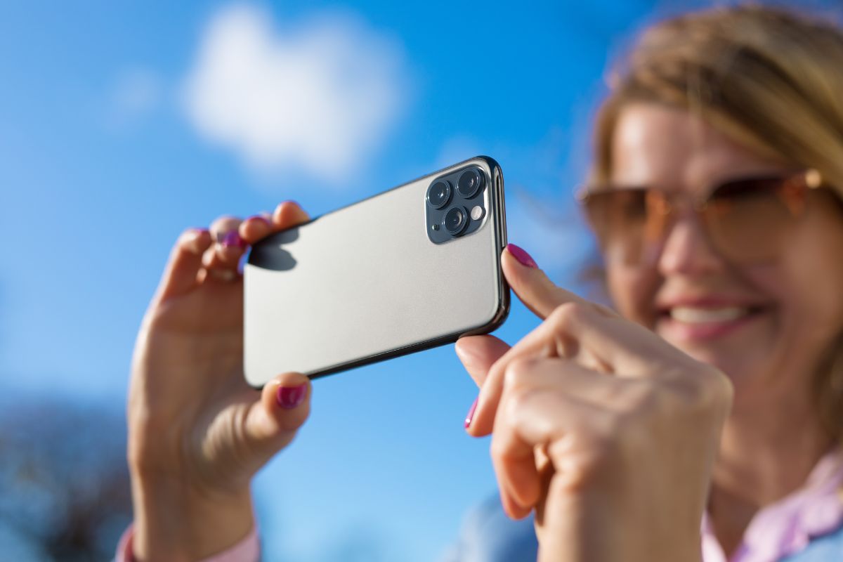 Getting a Free 5G Government iPhone for Eligible Users Guide